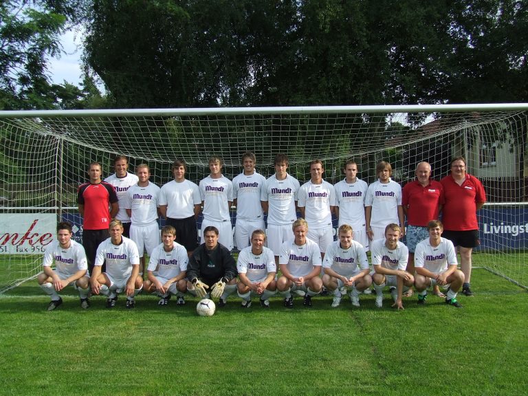 Fußballarchiv: Mannschaftsfoto vor der Saison 2009-2010 – SV Lengede ...